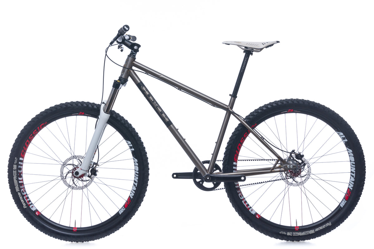 Reed Dikyelous Medium Bike - 2016 | The Pro's Closet – The Pro's Closet