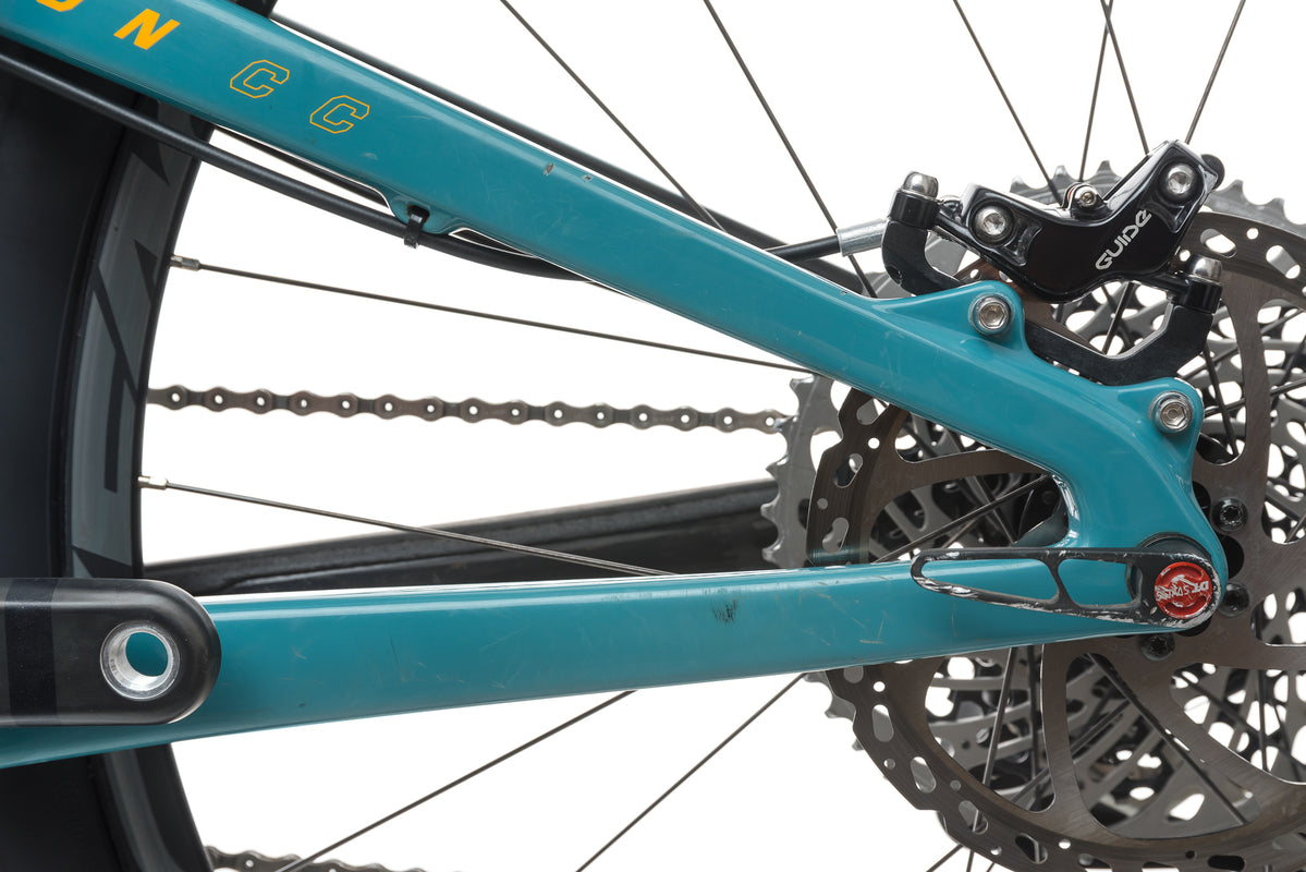 Santa Cruz Bronson 2 CC X-Large Bike - 2017 | The Pro's Closet – The ...