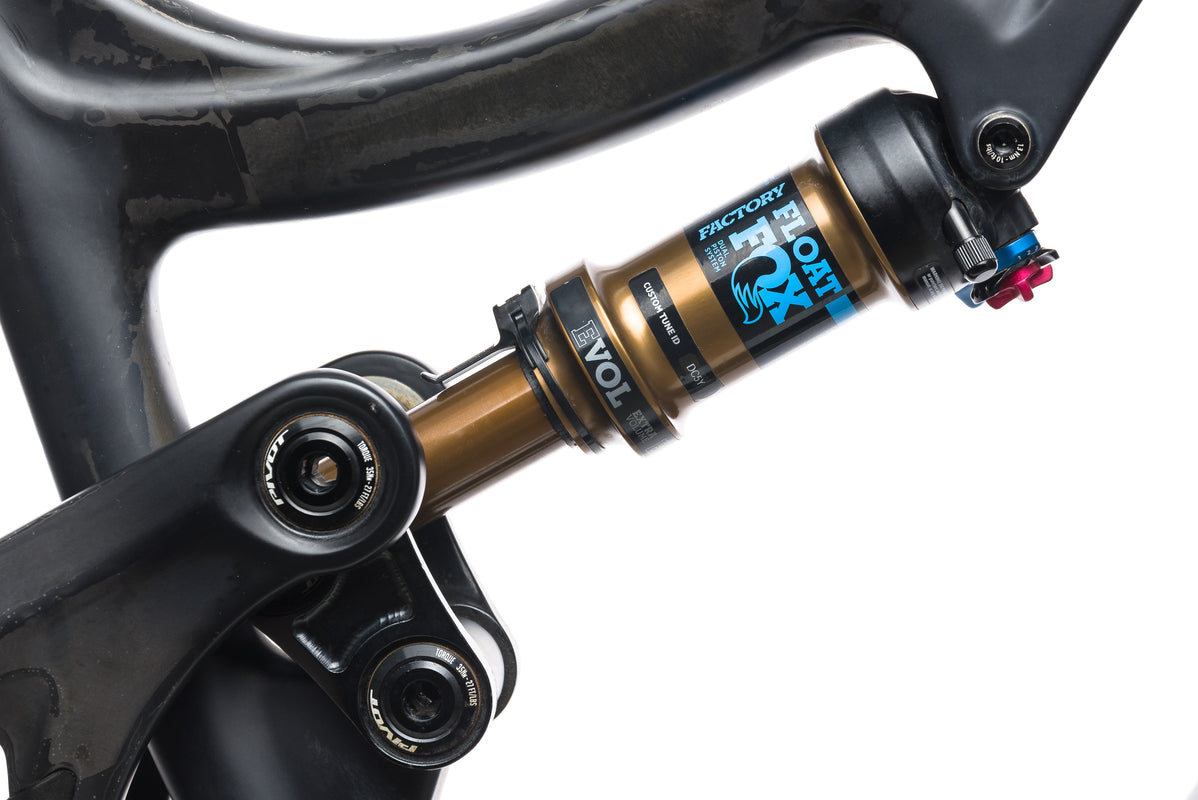 Pivot Mach 5.5 Carbon X-Large Bike - 2018 | The Pro's Closet – The Pro ...