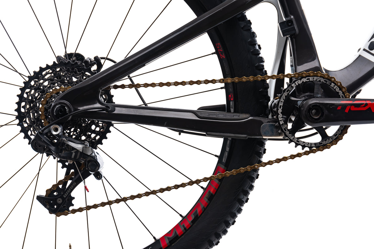 Intense Spider Pro Medium Bike - 2016 | The Pro's Closet – The Pro's Closet