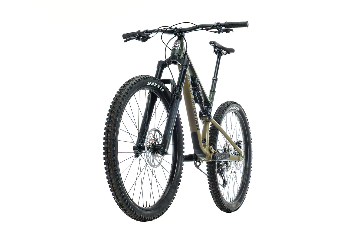 Rocky Mountain Altitude Alloy 30 Mountain Bike - | The Pro's Closet