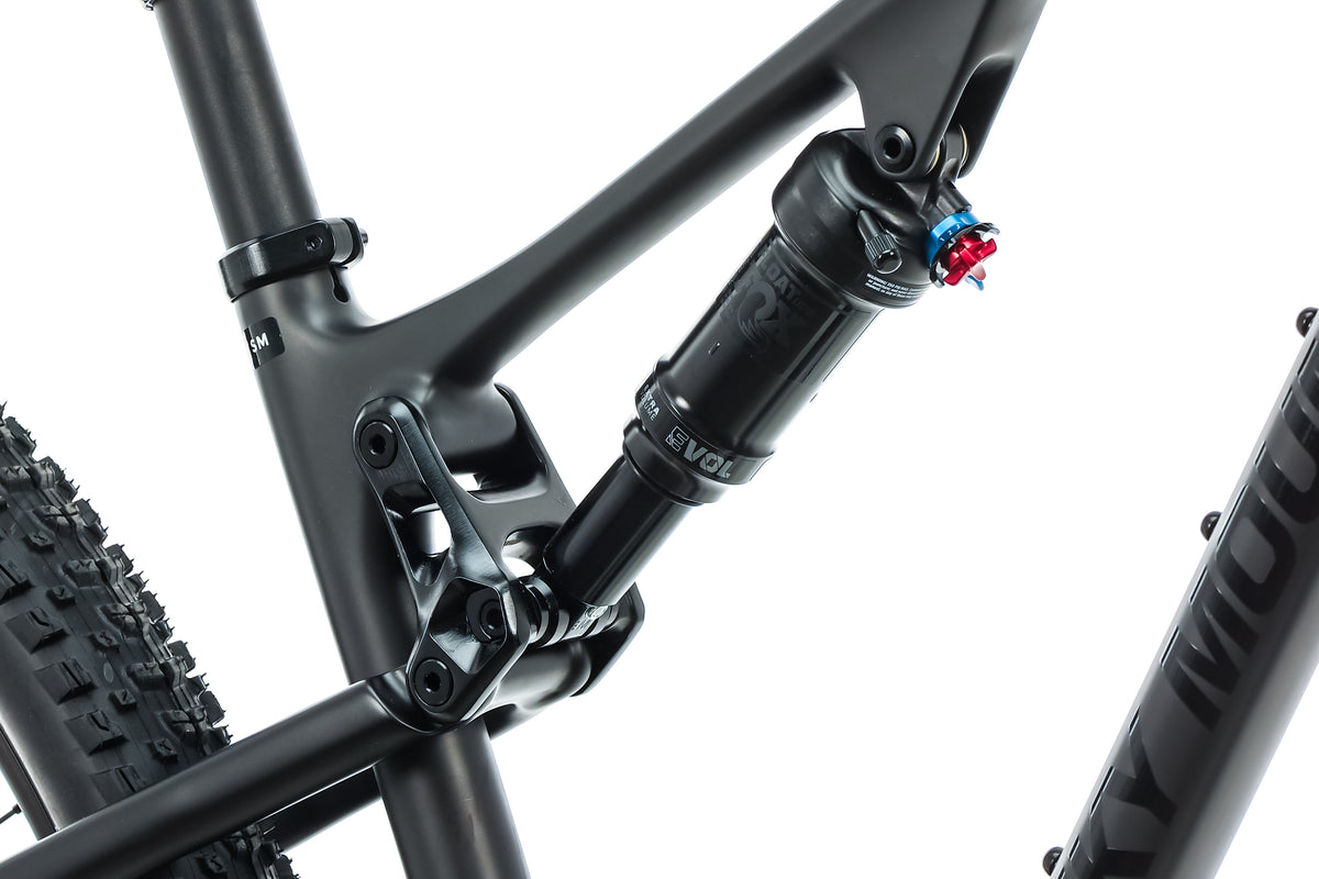 Rocky Mountain Element Carbon 70 Mountain Bike - | The Pro's Closet