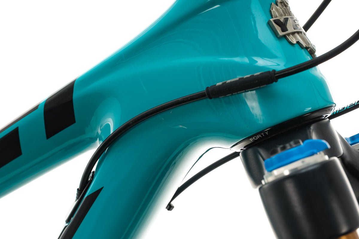 Yeti Cycles ASRc Mountain Bike - 2016, Medium | The Pro's Closet