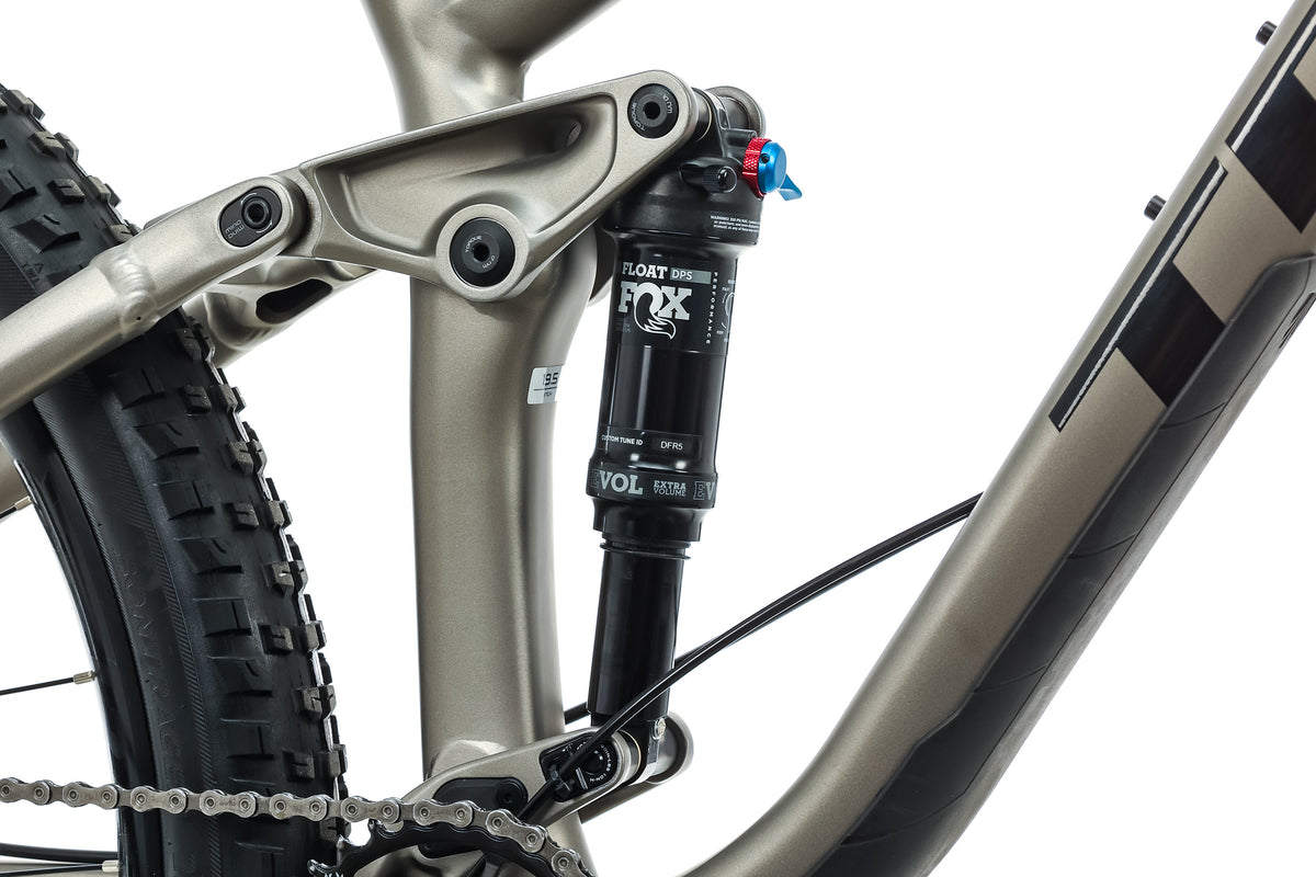 Trek Fuel EX 7 Mountain Bike - 2019, 19.5" | The Pro's Closet