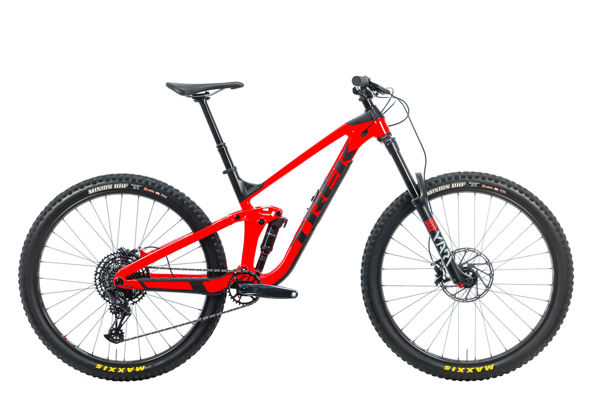 Trek Slash 7 Mountain Bike - 2021, Medium | Weight, Price, Specs, Geometry, Size Guide | The Pro ...
