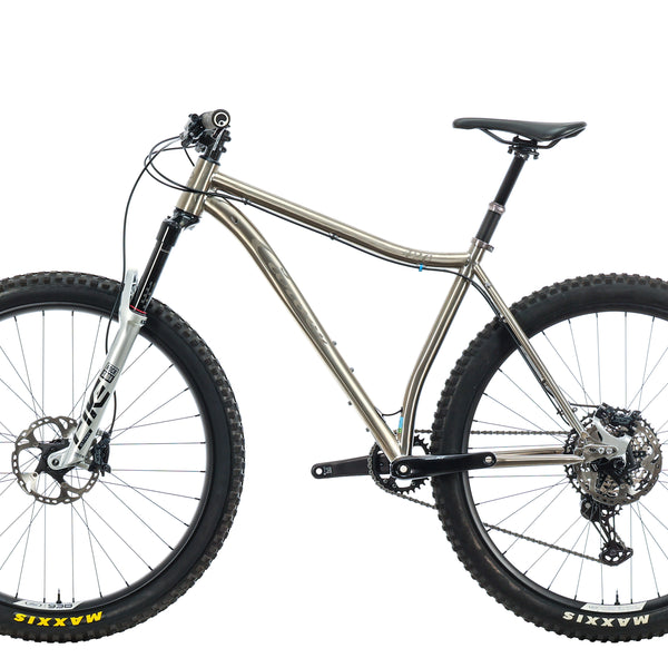 Carver Titanium 420 Mountain Bike - 2018, 19" | The Pro's Closet