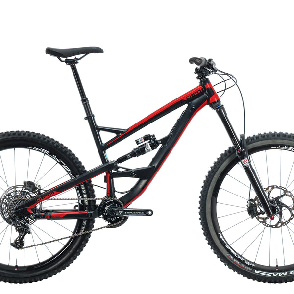 YT Capra AL Comp 1 Mountain Bike - 2016, Medium | The Pro's Closet