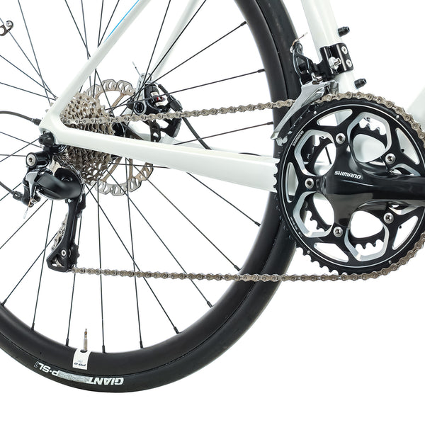 Giant Defy Advanced 2 Road Bike - 2016, Med/Larg | The Pro's Closet