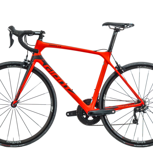 Giant TCR Advanced 2 Road Bike - 2018, Med/Large | Weight, Price, Specs ...