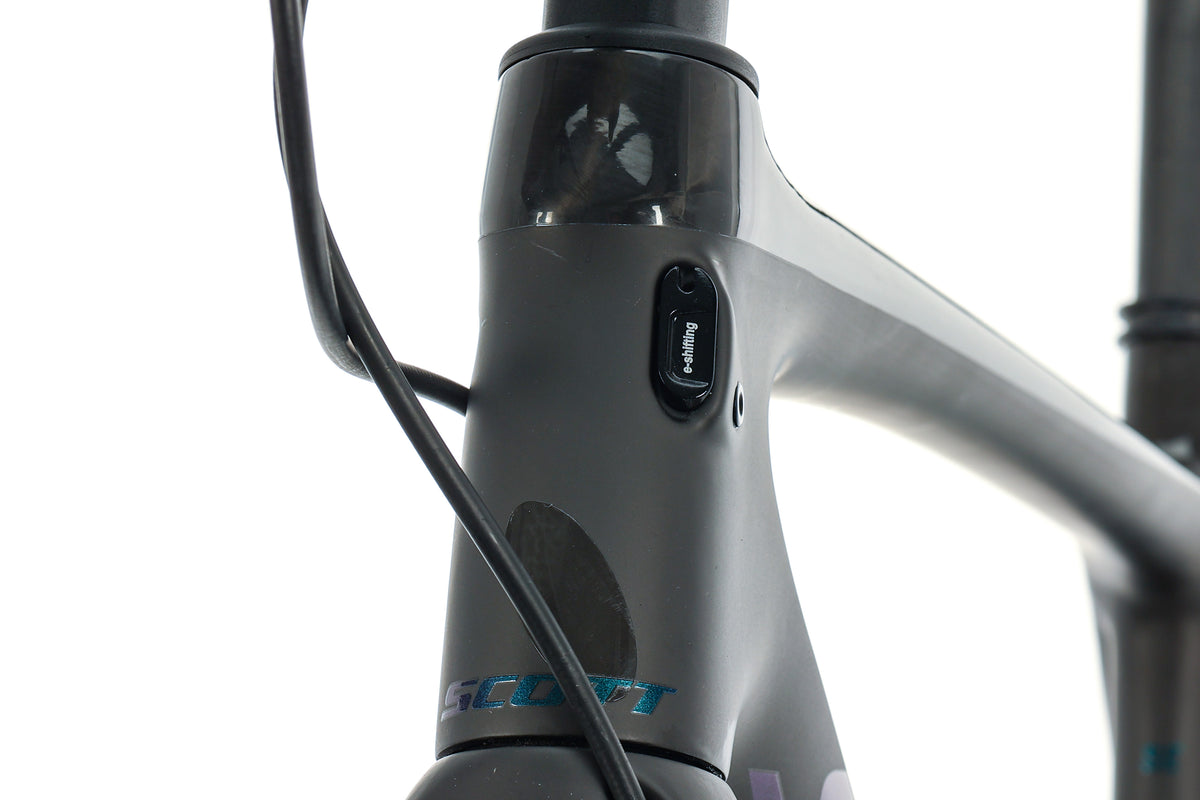 Scott Addict SE Road Bike - 2021, X-Small | Weight, Price, Specs ...