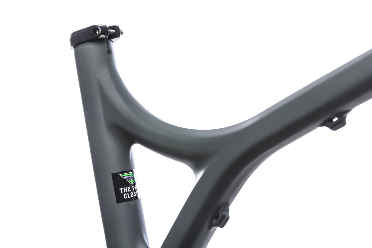 Evil The Calling Medium Frame | The Pro's Closet