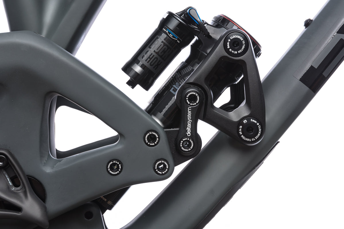 Evil The Calling Medium Frame | The Pro's Closet