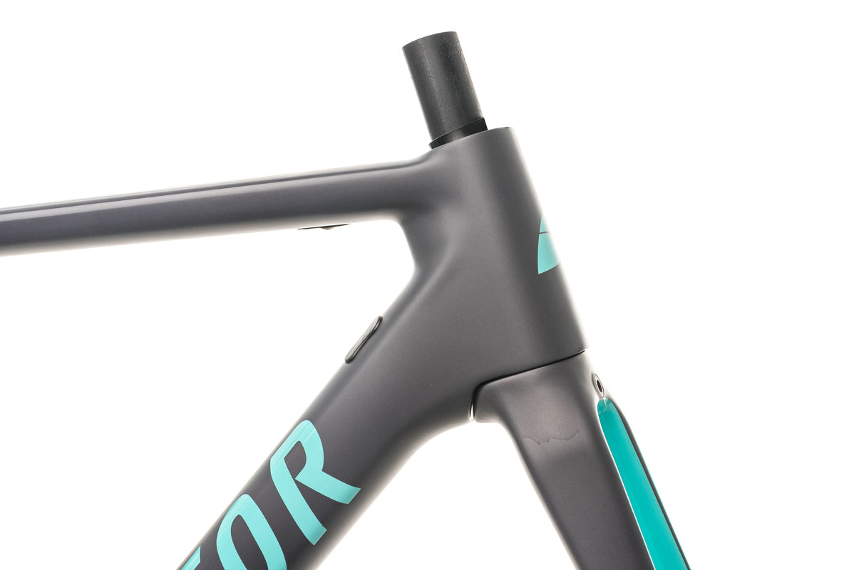 Factor O2 52cm Frameset - 2019 | The Pro's Closet