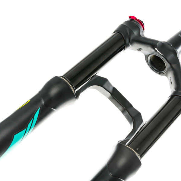 Manitou Magnum Pro Mountain Fork 29+" 100mm 15x1 | The Pro's Closet