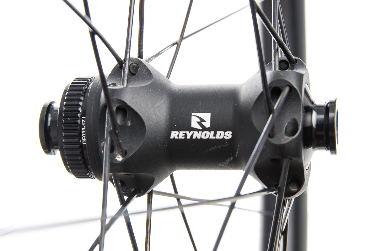 Reynolds ATR Road Carbon Tubeless 650b Wheelset | The Pro's Closet
