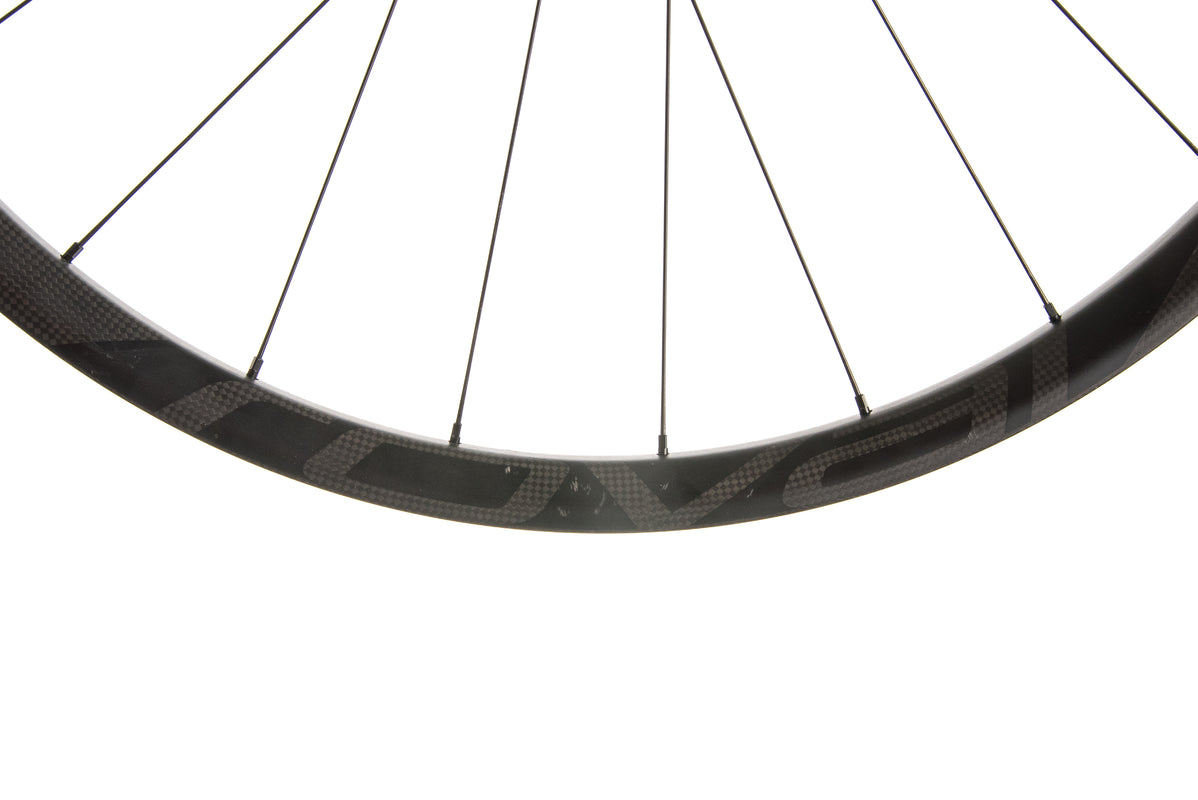 Roval Traverse SL Carbon Tubeless 29" Wheelset | The Pro's Closet