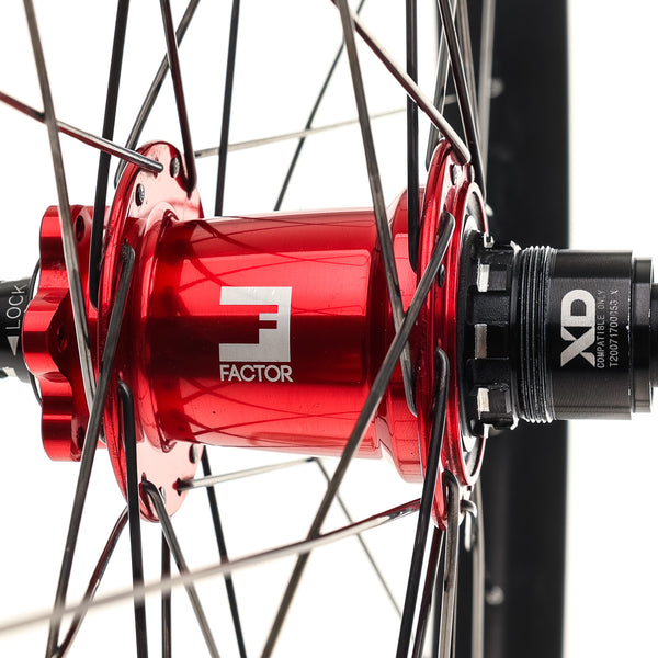 DT Swiss XM551 w/ Factor Hubs Aluminum Tubeless | The Pro's Closet