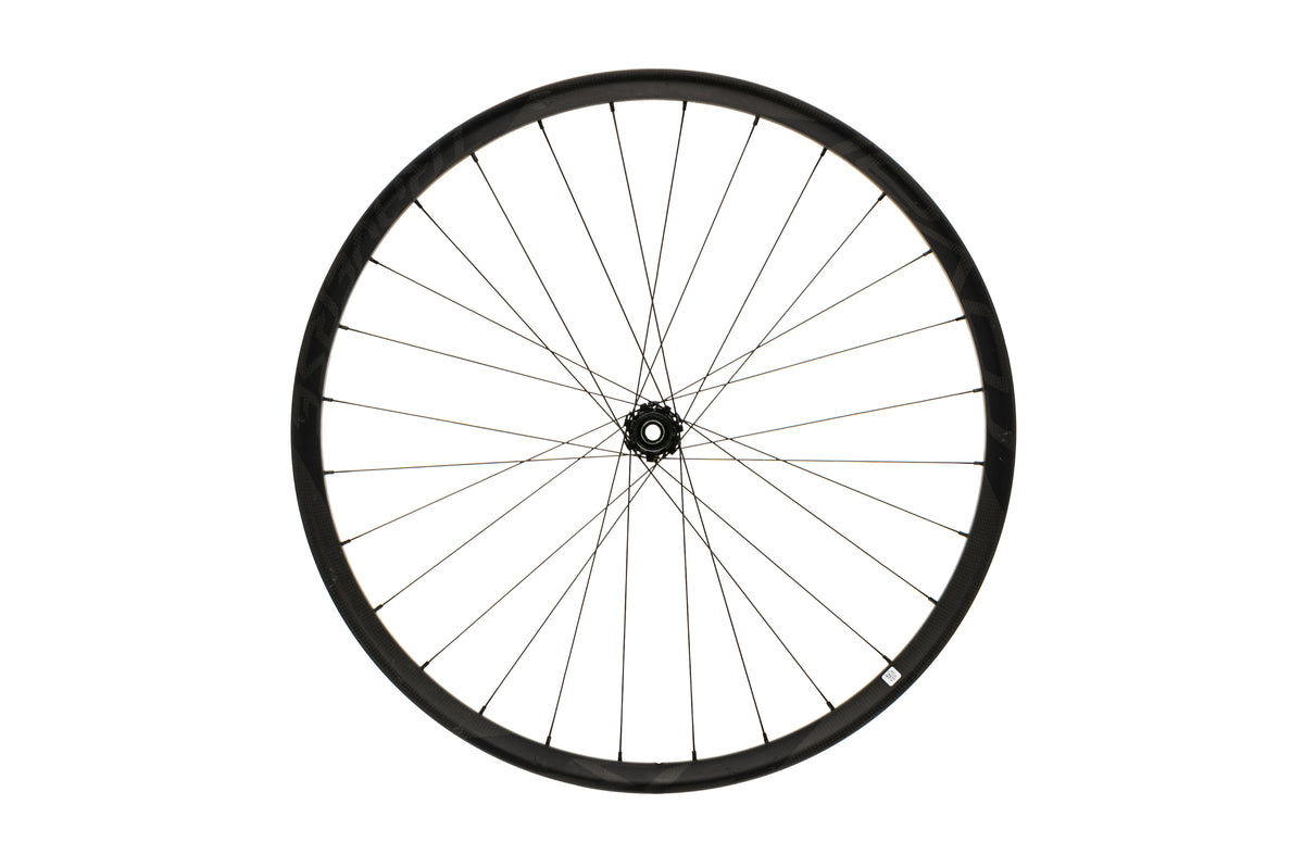 Roval Traverse SL Carbon Tubeless 27.5" Rear Whe | The Pro's Closet