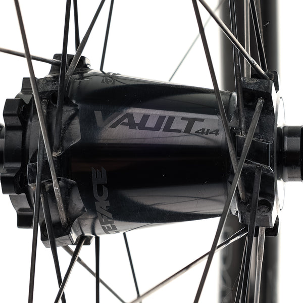 RaceFace Next R Carbon Tubeless 29" Front Wheel | The Pro's Closet