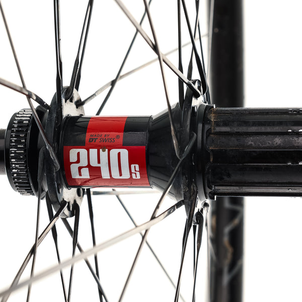Nox Composites Skyline Carbon Tubeless 29" Rear | The Pro's Closet