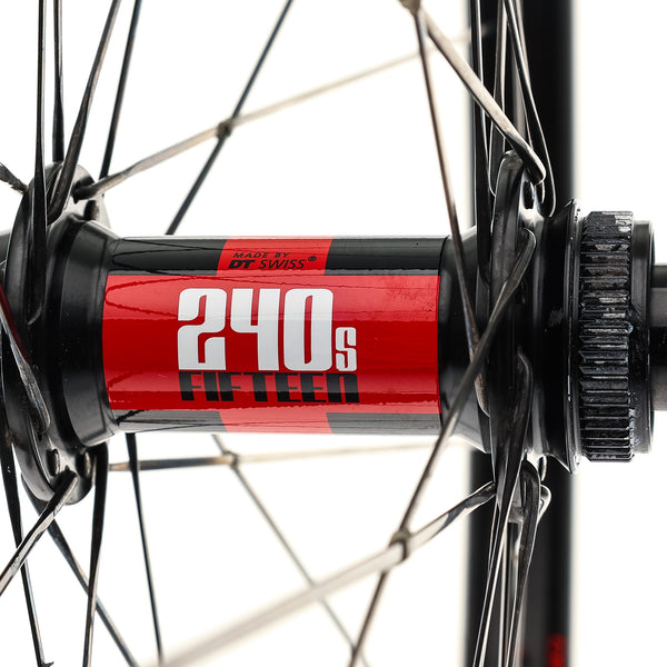Stan's ZTR Flow MK3 Aluminum Tubeless 29" Front | The Pro's Closet