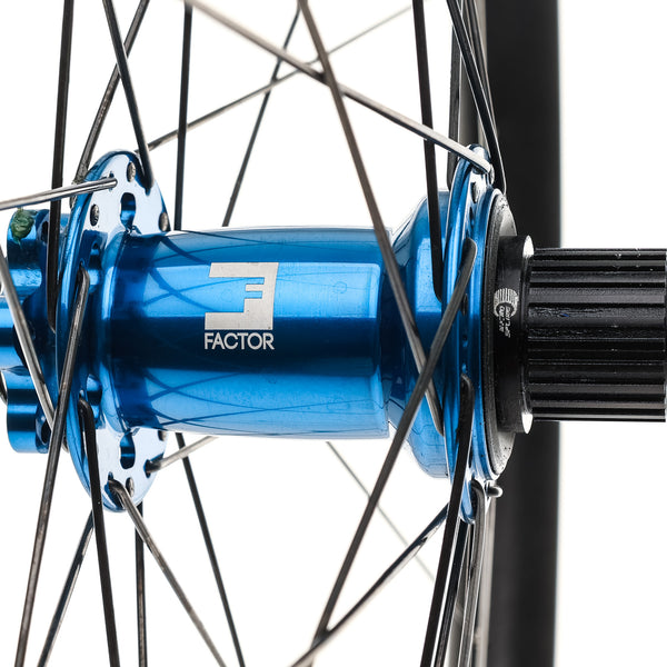 Ibis S35 w/ Factor Hubs Aluminum Tubeless 29" Wh | The Pro's Closet