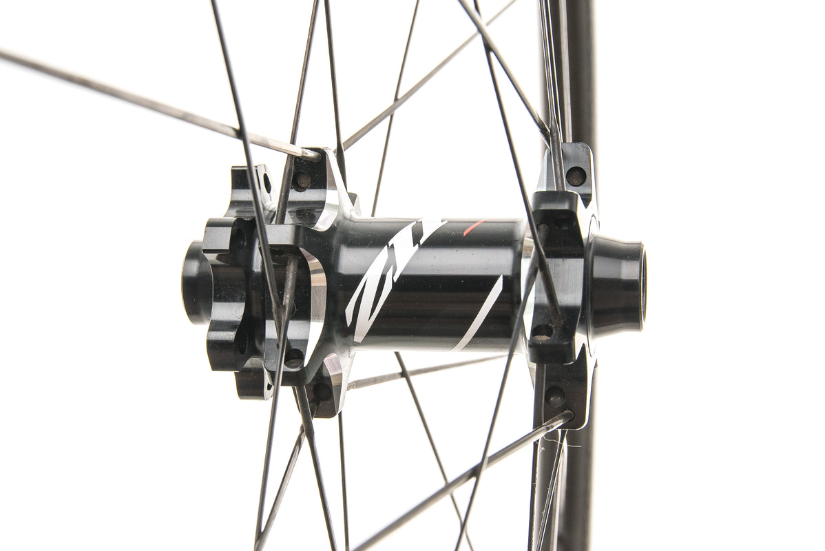 Zipp 202 Firecrest Carbon Tubular 700c Wheelset | The Pro's Closet
