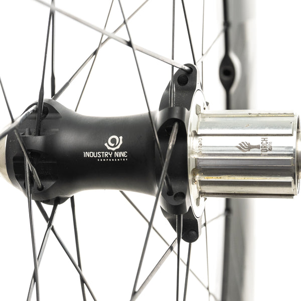 Reynolds Aero 80 Blacklabel Carbon Tubeless 700c | The Pro's Closet