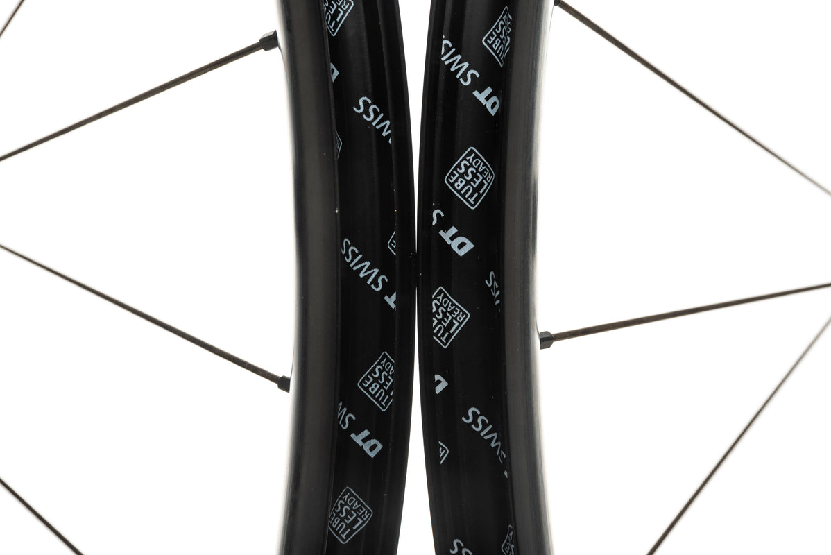 DT Swiss R470 Aluminum Tubeless 700c Wheelset | The Pro's Closet