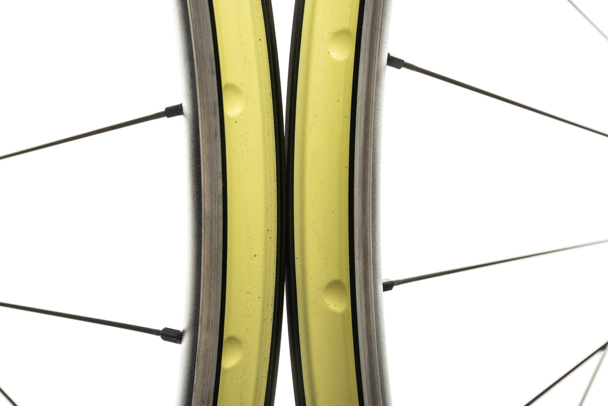 HED Belgium Plus Alloy Tubeless 700c Wheelset | The Pro's Closet