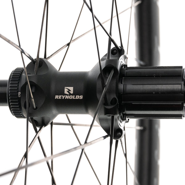 Reynolds Assault LE Disc Carbon Tubeless 700c Wh | The Pro's Closet