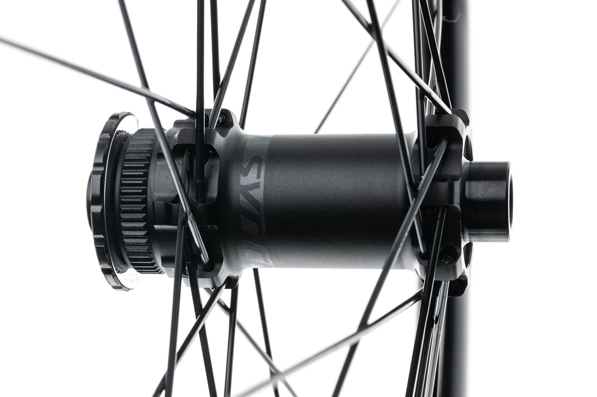 Syncros RP2.0 Disc Aluminum Tubeless 700c Wheels | The Pro's Closet