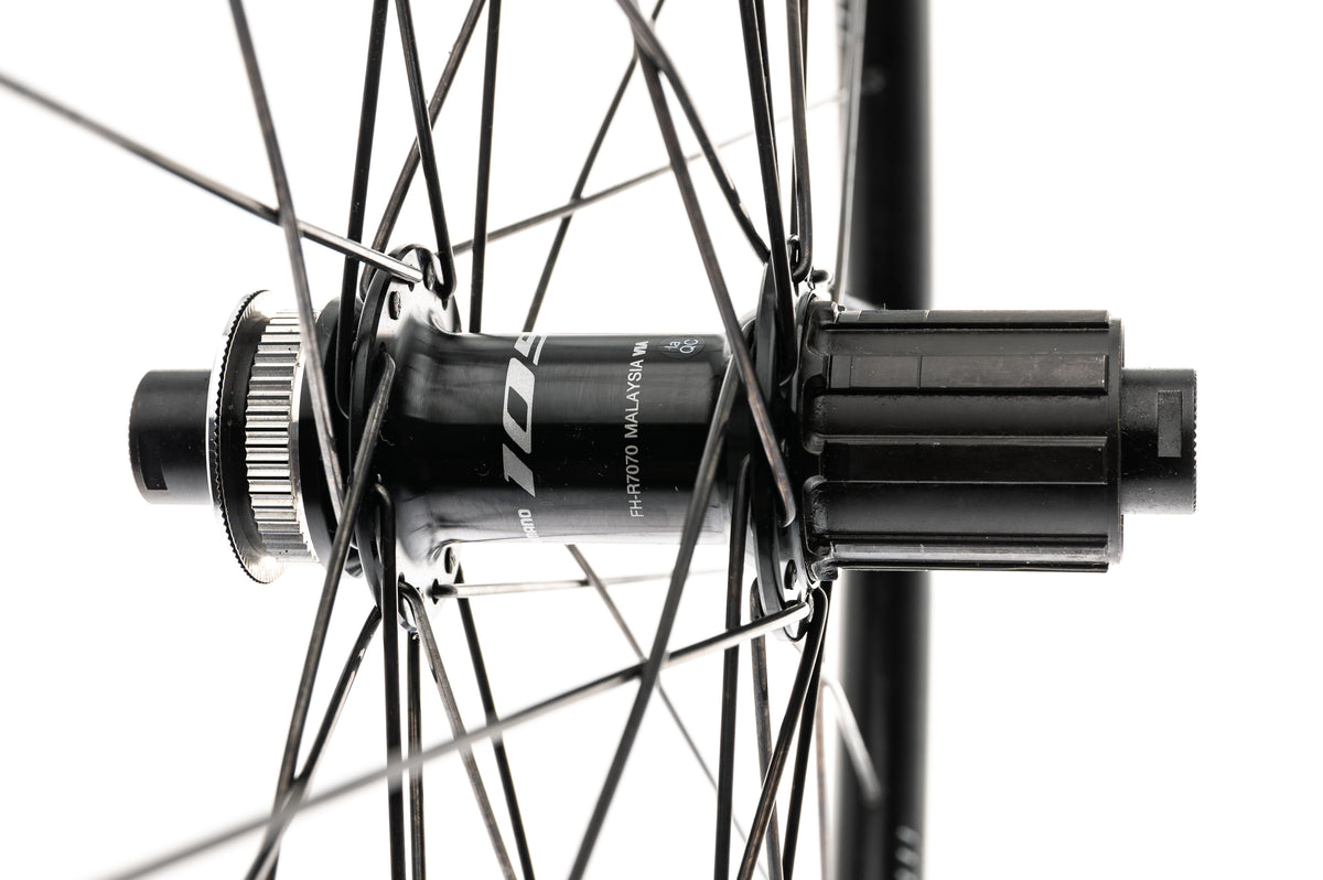 DT Swiss R 500 db Aluminum Tubeless 700c Rear Wh | The Pro's Closet