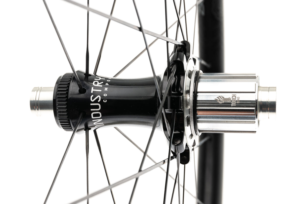 Industry Nine UL250 CX Aluminum Tubeless 650b Wh | The Pro's Closet