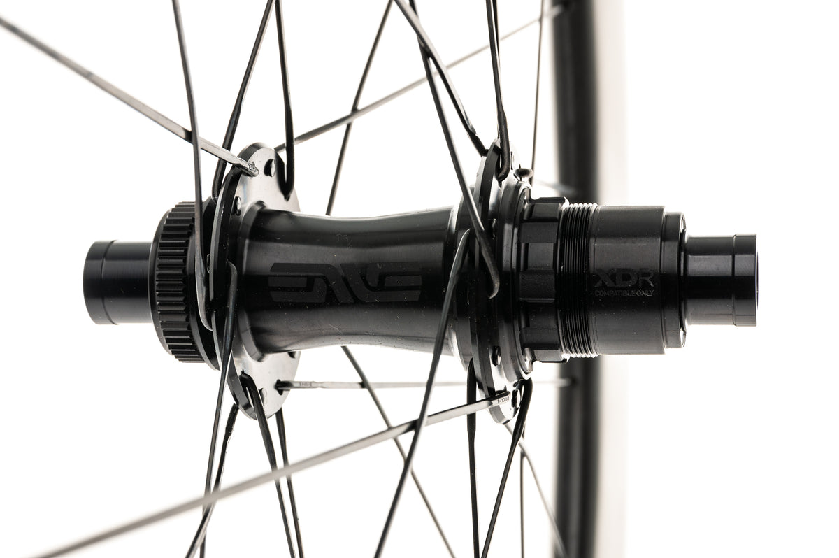 ENVE 65 Disc Carbon Tubeless 700c Wheelset | The Pro's Closet