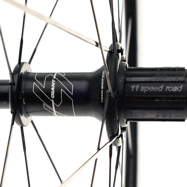 Giant SLR 1 Aero Carbon Tubeless 700c Rear Wheel | The Pro's Closet