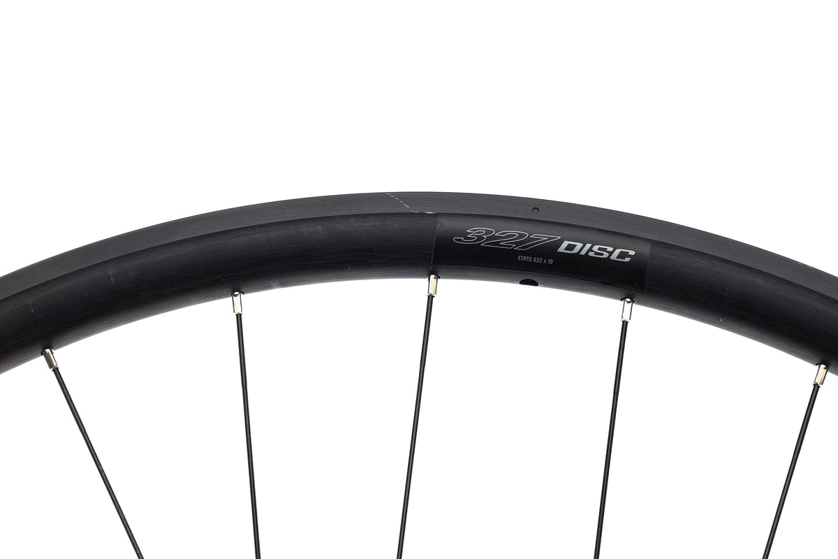 Oval Concepts 327 Disc Aluminum Clincher 700c Re | The Pro's Closet