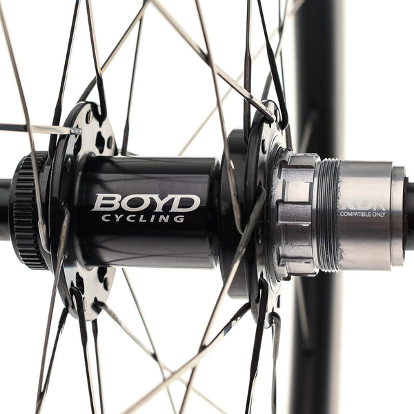 Boyd 44mm Disc Carbon Tubeless 700c Wheelset | The Pro's Closet