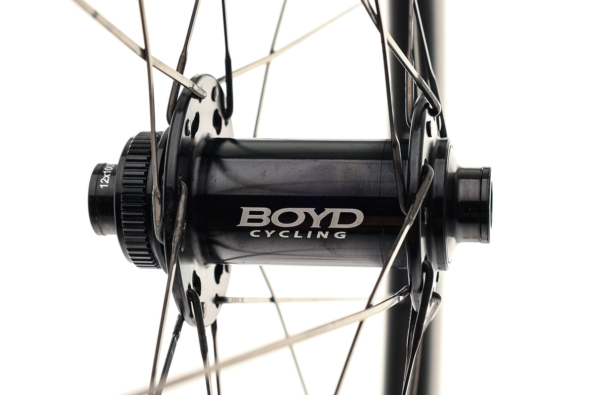 Boyd 44mm Disc Carbon Tubeless 700c Wheelset | The Pro's Closet