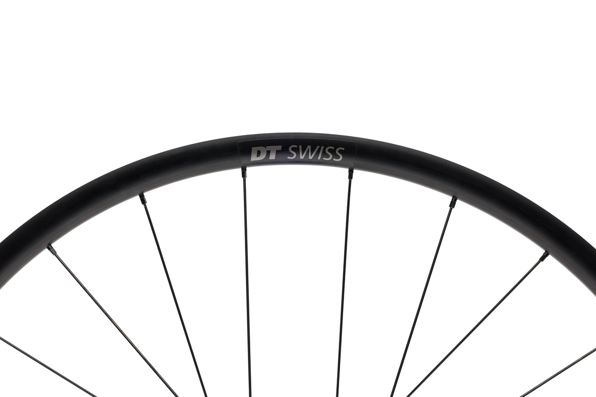 DT Swiss R 470 Disc Aluminum Tubeless 700c Wheel | The Pro's Closet