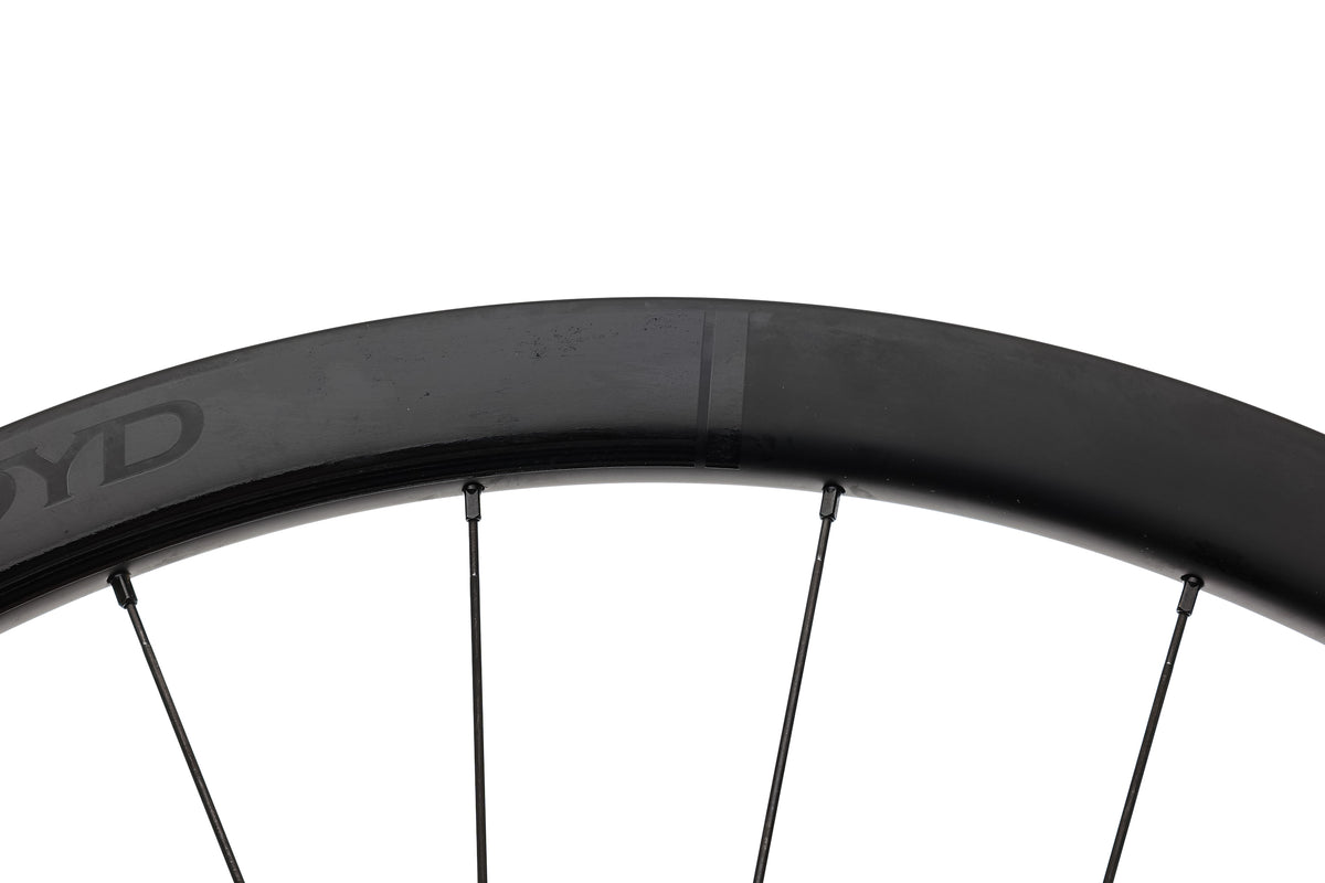 Boyd Cycling Pinnacle Disc Carbon Tubeless 700c | The Pro's Closet