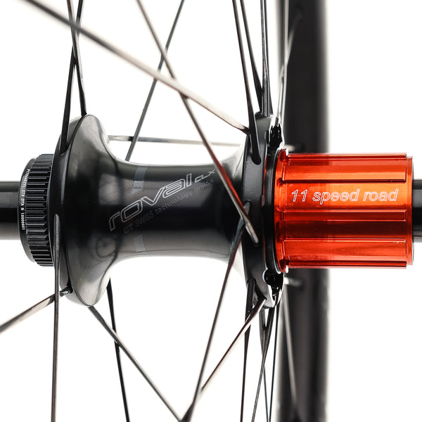 Roval CLX 32 Rapide Disc Carbon Tubeless 650b Wh | The Pro's Closet