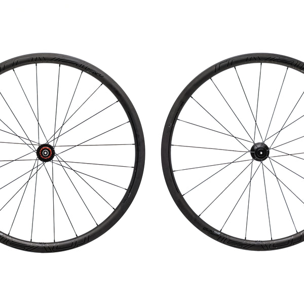 Roval CLX 32 Rapide Carbon Tubeless 700c Wheelse | The Pro's Closet