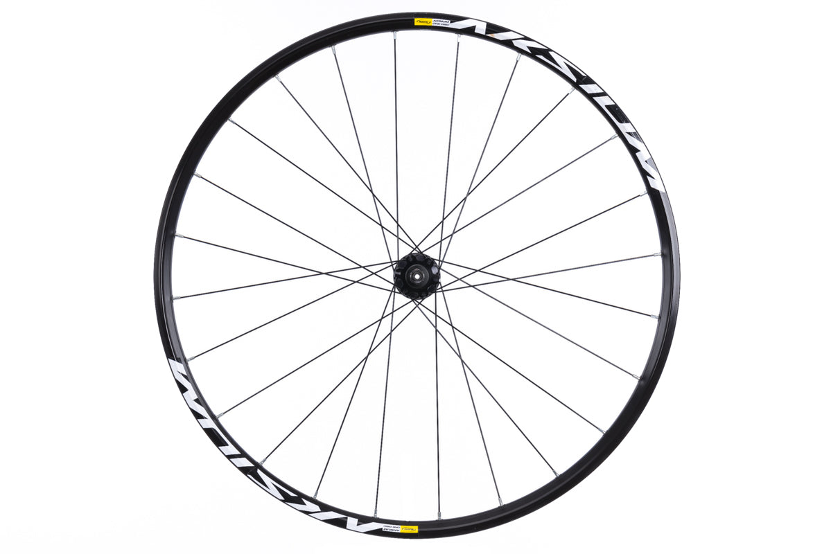 Mavic Aksium One Disc Road Bike Rear Wheel 700c | The Pro's Closet