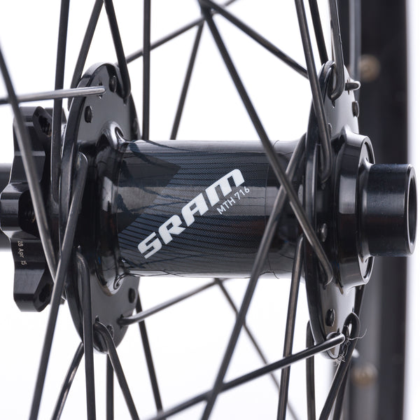 SRAM Aluminum Tubeless 27.5" Wheelset | The Pro's Closet
