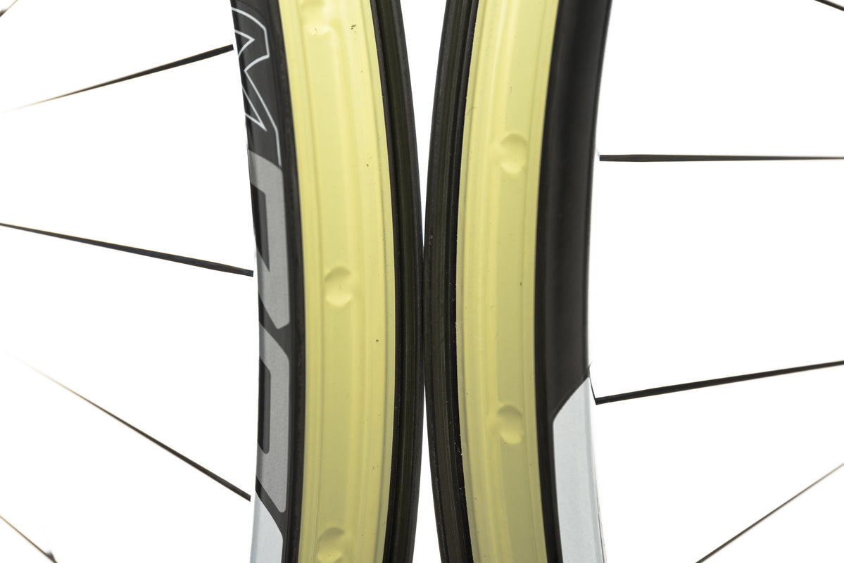 Enve M70 Thirty HV Carbon Tubeless 29" Wheelset | The Pro's Closet